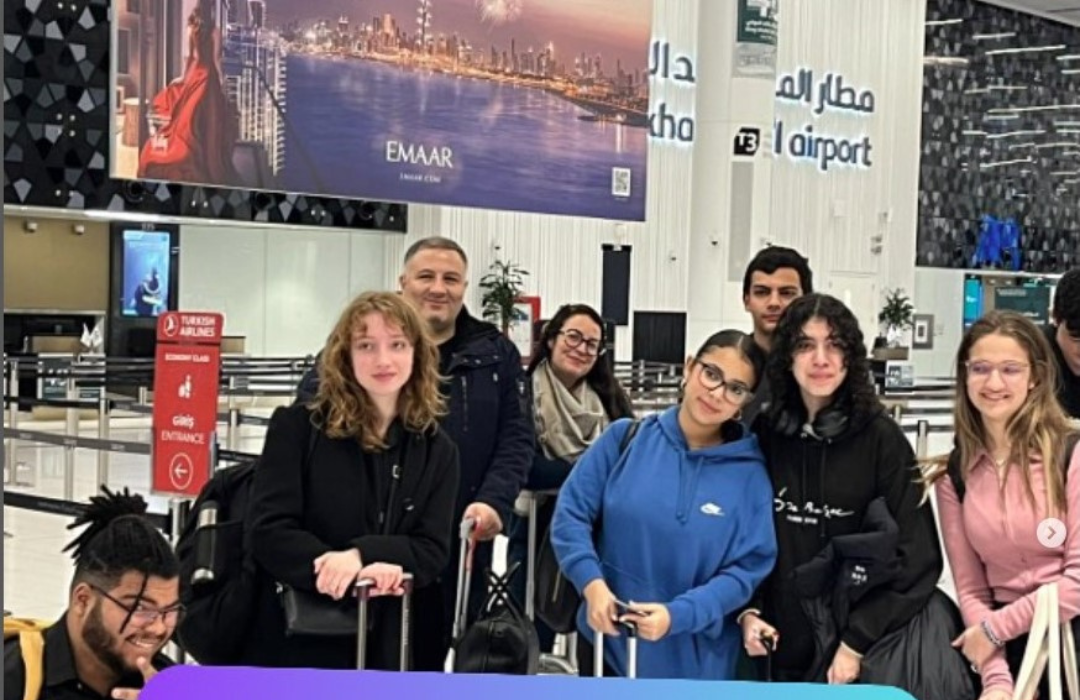 Départ pour la MUN en Turquie - Ecole Francaise internatioale de Riyad